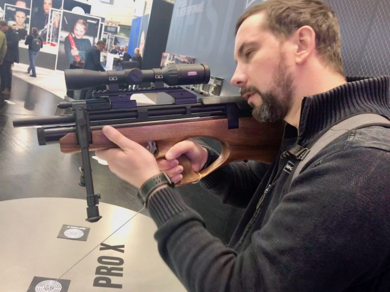 Steyr Sport Pro X (Scout) auf der IWA 2019 - AirGhandi